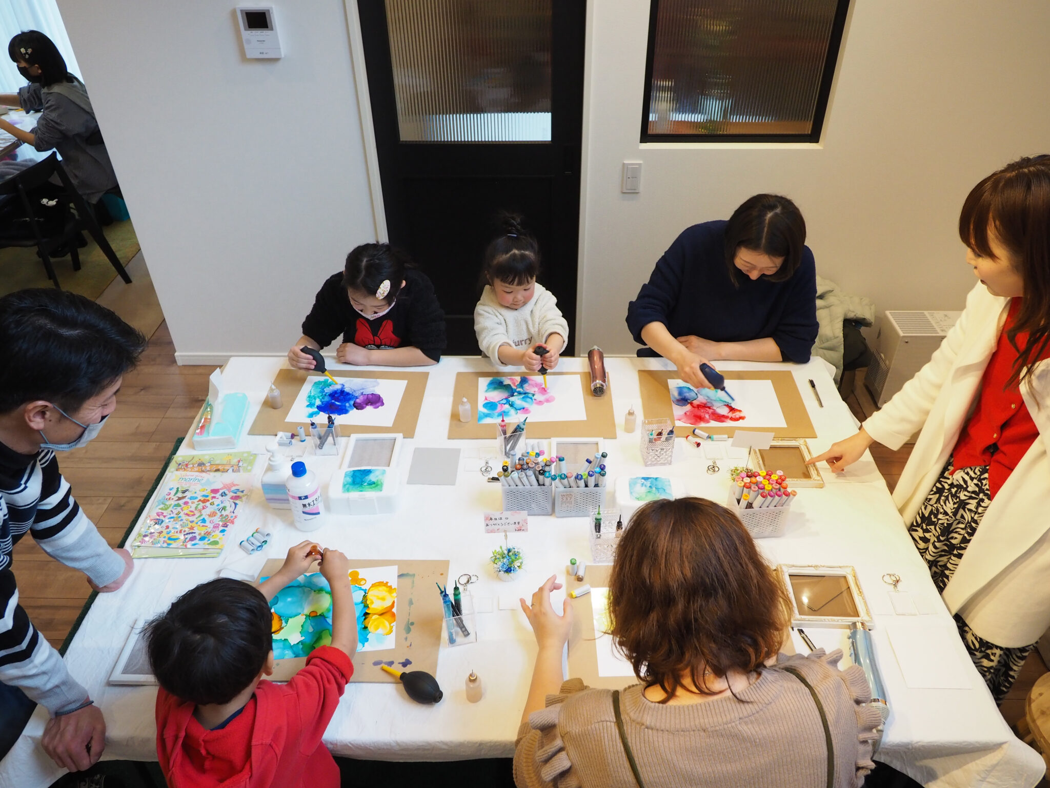 photos- アルコールインクアート｜ワークショップ - ALOHA100-新築デザイン住宅