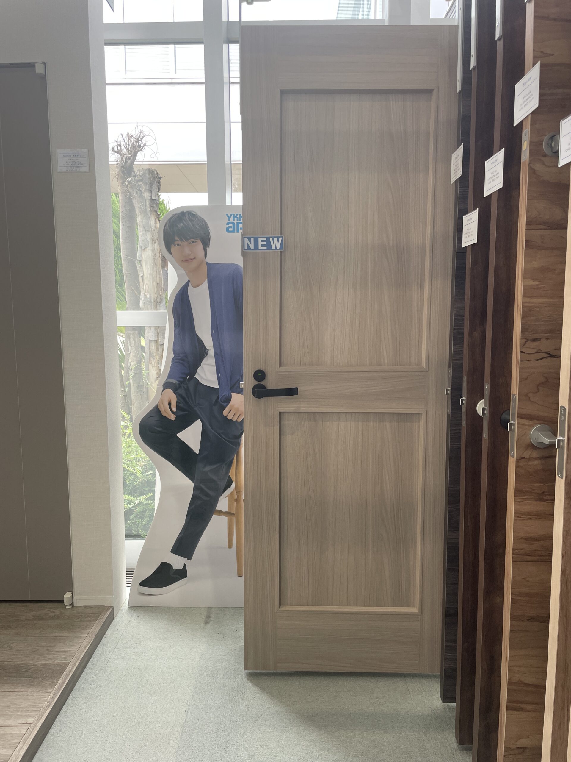 【YKKAP】室内ドアの新色を見に来ました！ - ALOHA100-新築デザイン住宅