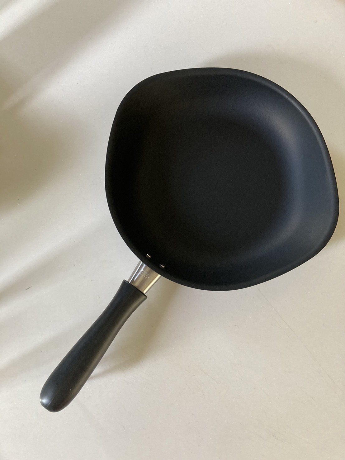 柳宗理の鉄フライパン - ALOHA100-新築デザイン住宅